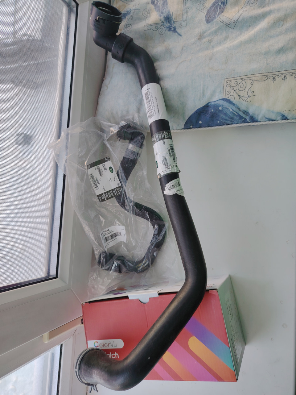 Замена патрубков с/о, натяжного ролика приводного ремня — Land Rover ...