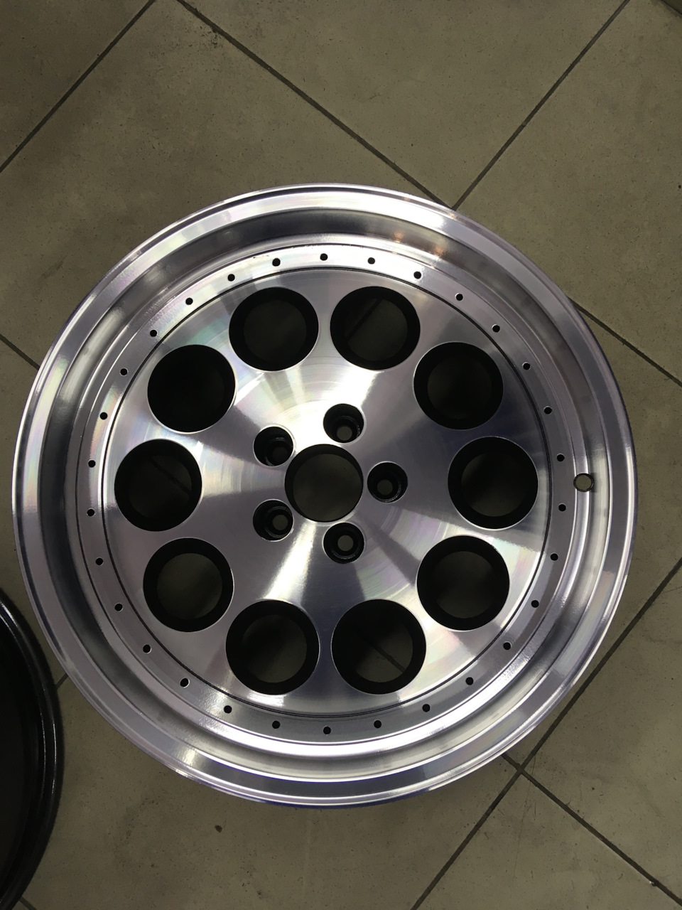 Zender Milano — Alfa Romeo 75, 2 л, 1989 года | колёсные диски | DRIVE2