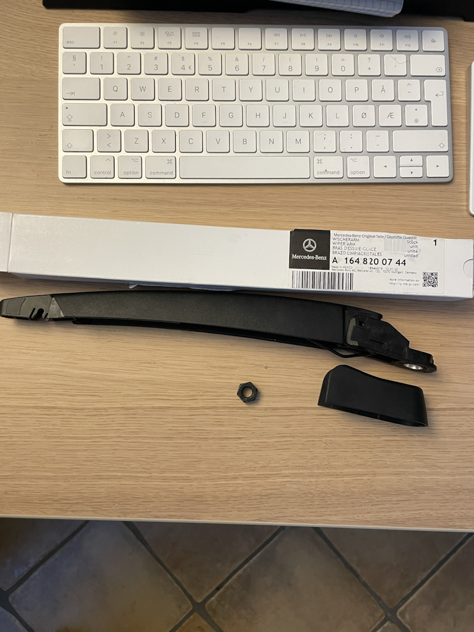 A1648200744 Рычаг стеклоочистителя Mercedes | Запчасти на DRIVE2