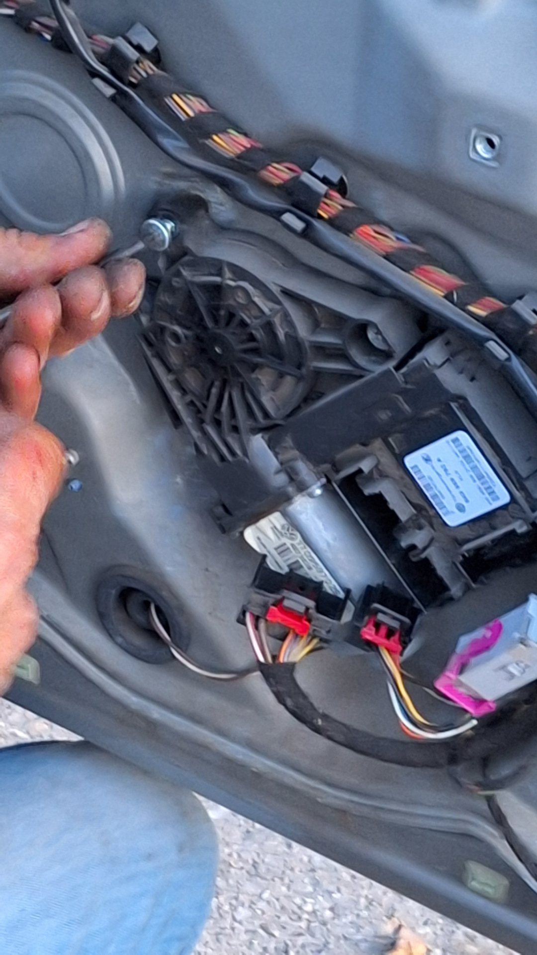 SKODA OCTAVIA A5 FL Замена микрика водительской двери. — Skoda Octavia ...