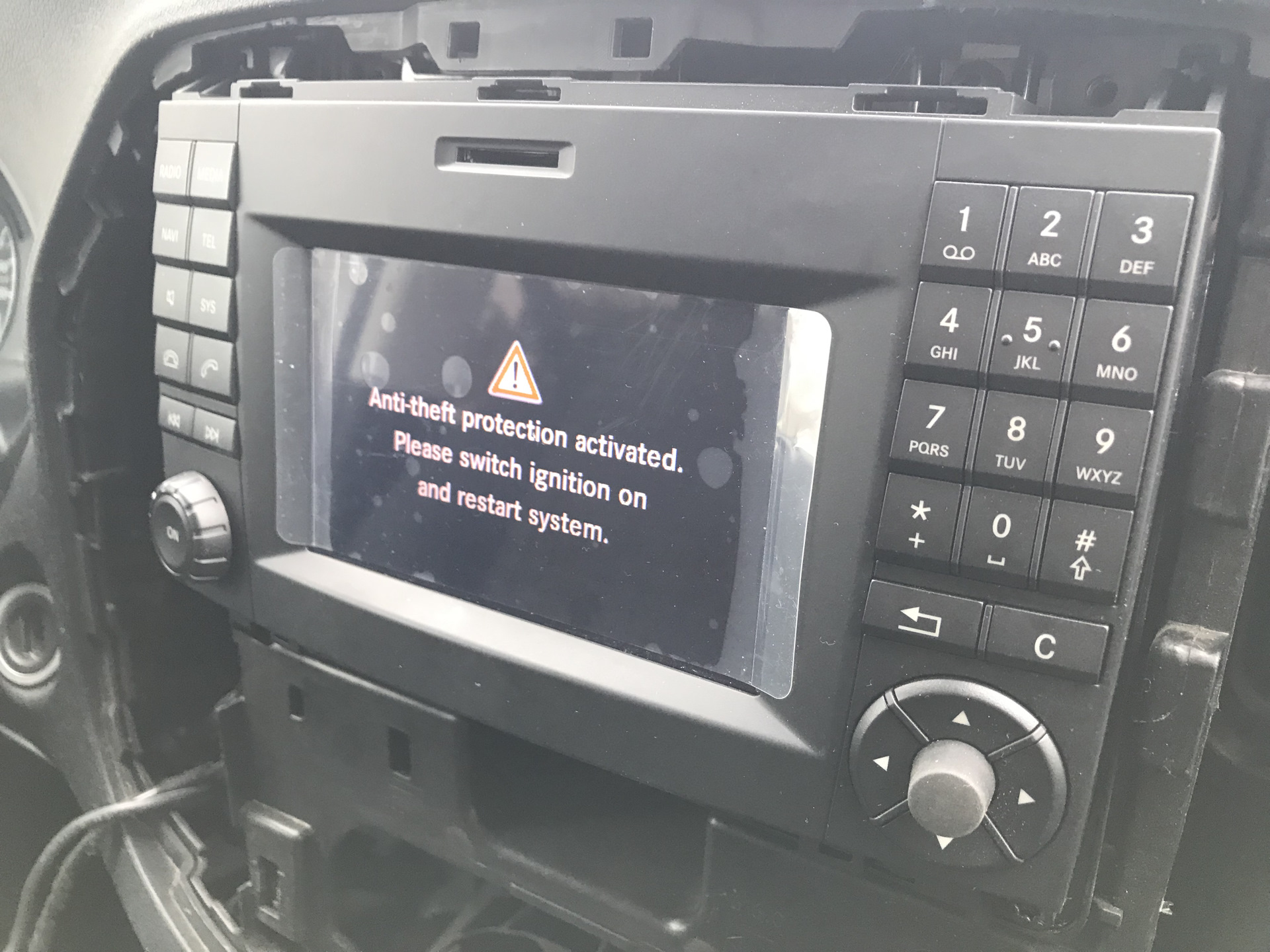 Установка audio 15 на vito 447 — Mercedes-Benz Sprinter (2G), 2,2 л ...