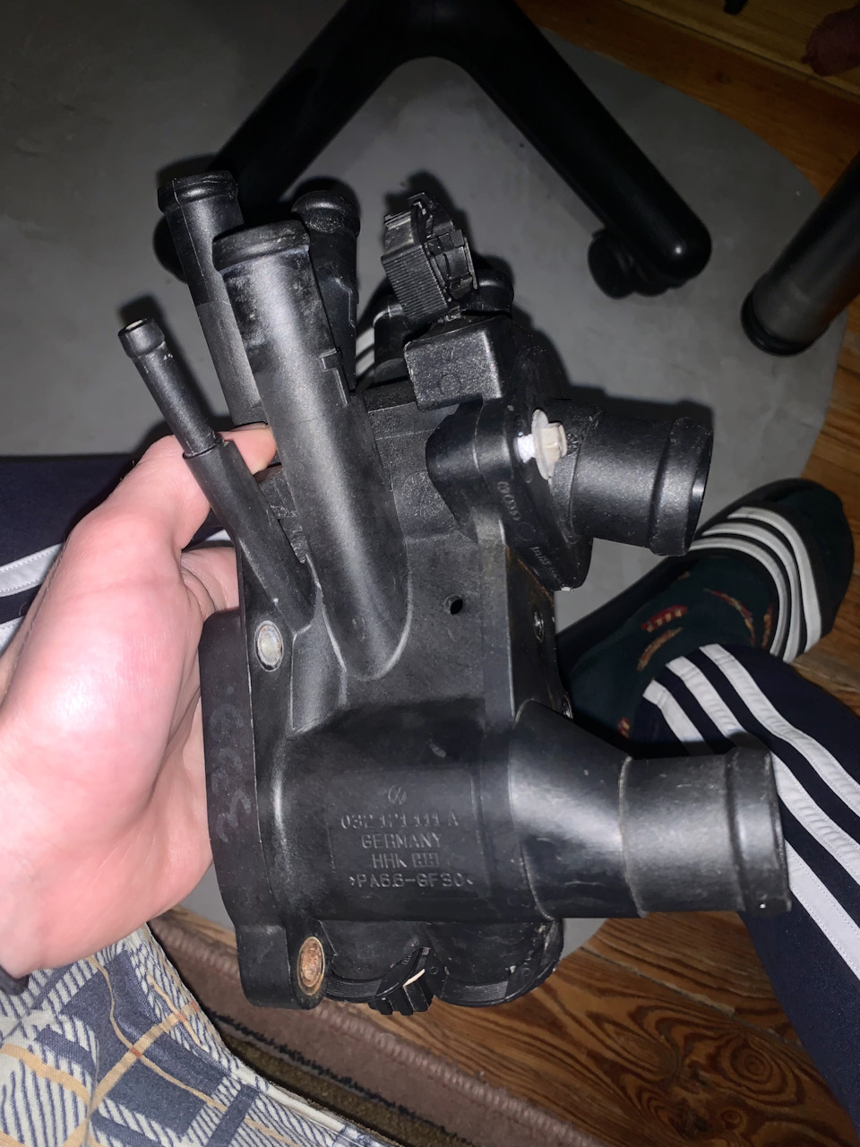 032121121A Фланец водяной / VW 1.0/1.3/1.6 92~ VAG | Запчасти на DRIVE2