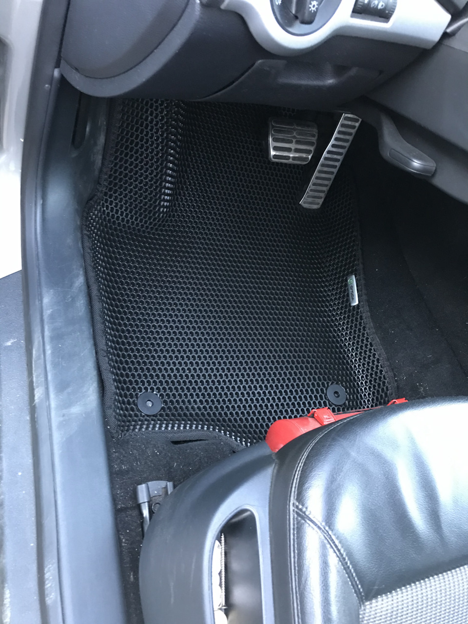 2. Коврики с формовкой — Skoda Octavia A5 Mk2, 1,8 л, 2012 года ...