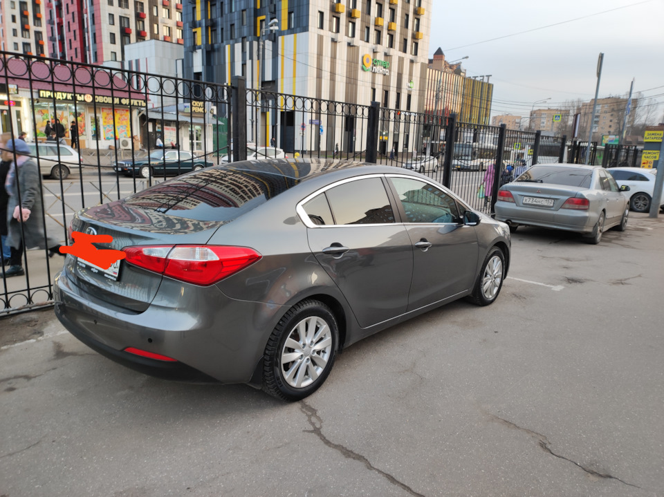 Твердый воск shine systems и чернитель покрышек тритон — KIA Cerato (3G ...