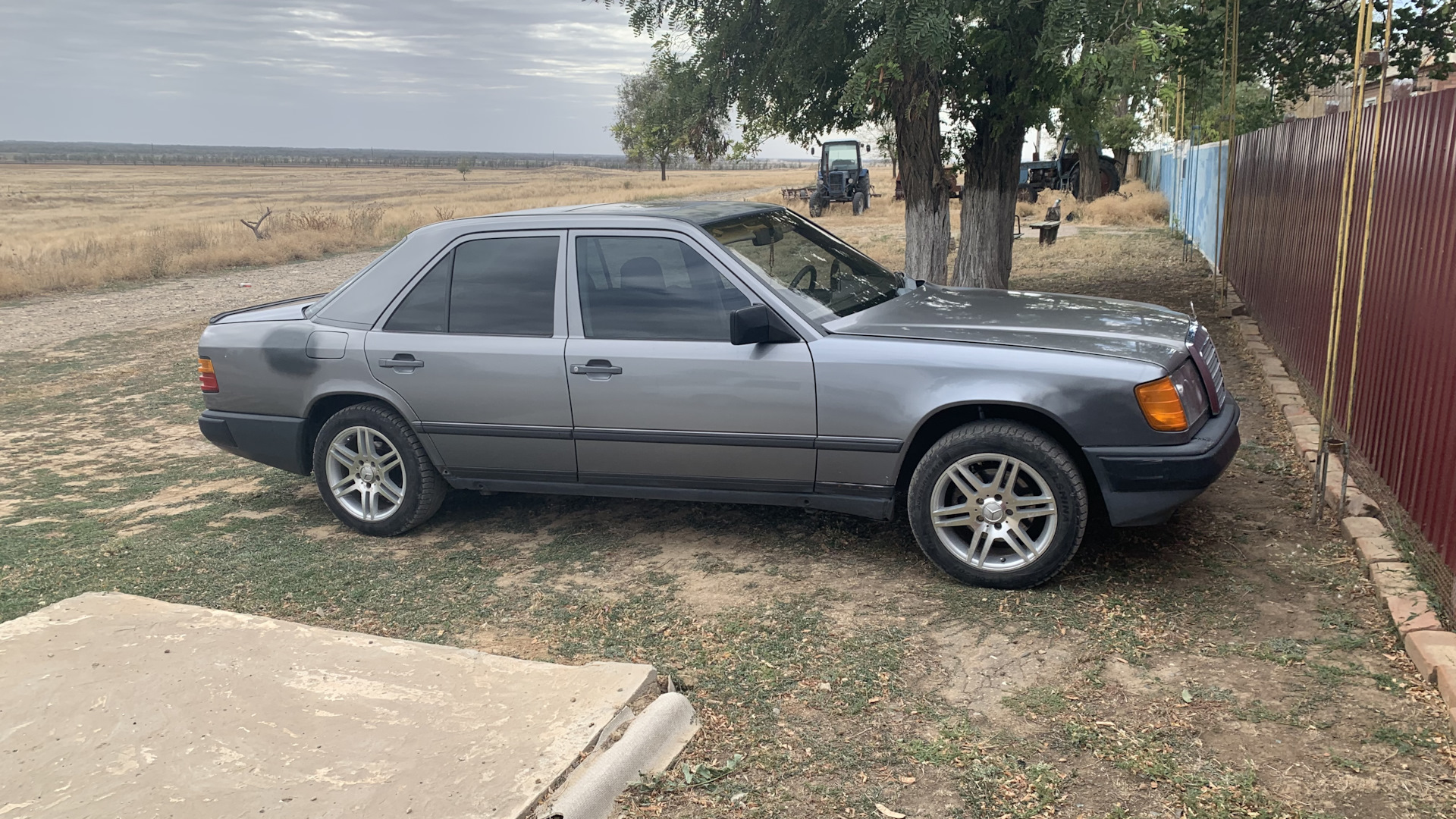 Mercedes-Benz E-Class (W124) 2.5 дизельный 1988 | 250D на DRIVE2