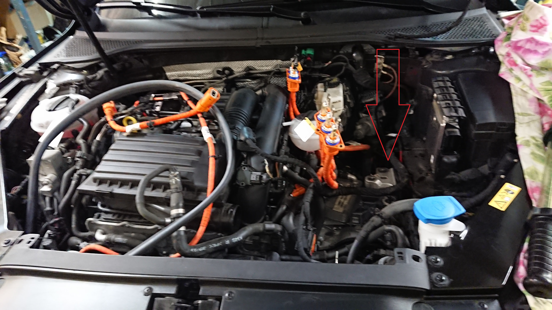 Замена масла и фильтра в кпп Passat Variant GTE Dsg DQ400 — Volkswagen ...