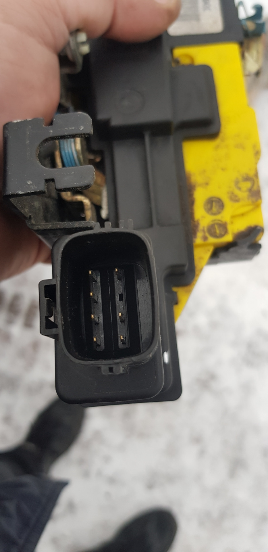 Салон ч.8 Protect Child Lock — Volvo S80 (1G), 2,4 л, 2003 года ...