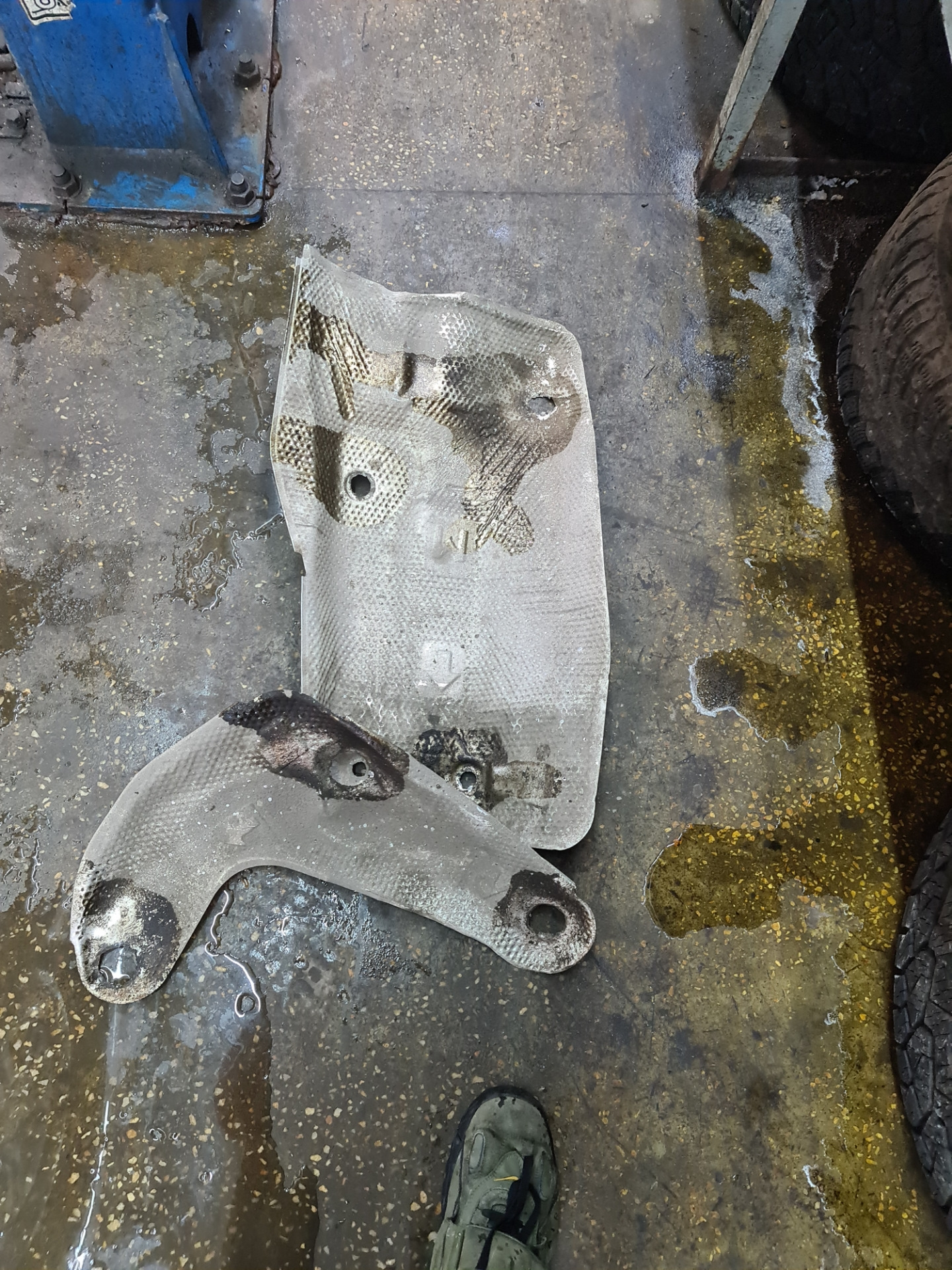 Тяга стабилизатора Кдсс + теплозащита — Toyota Land Cruiser Prado 150 ...