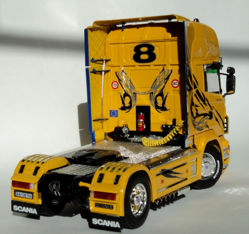 341255 Амортизатор передний (левый/правый). Серия Excel-G KYB ...