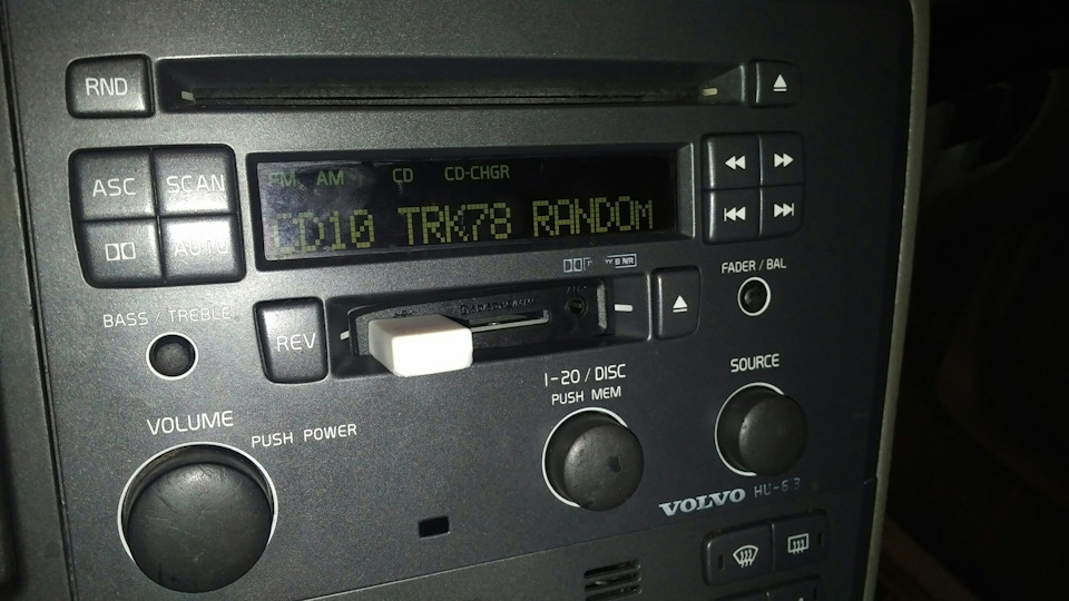 USB и AUX'у — быть! — Volvo V70 II, 2,4 л, 2002 года | автозвук | DRIVE2