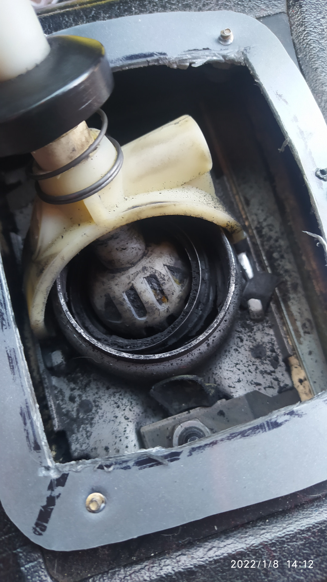 Ремонт кулисы кпп — Audi 80 (B3), 1,8 л, 1989 года | своими руками | DRIVE2