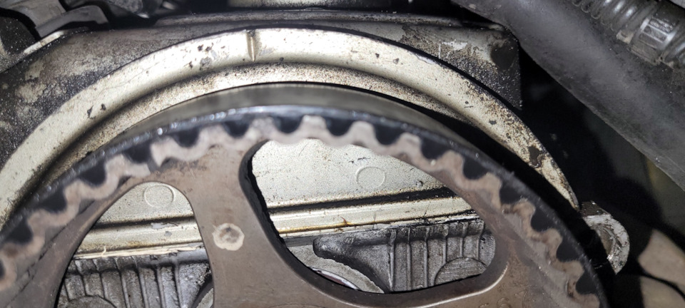 Сальник колена и насоса +ремень грм и не большая беда — Mitsubishi ...