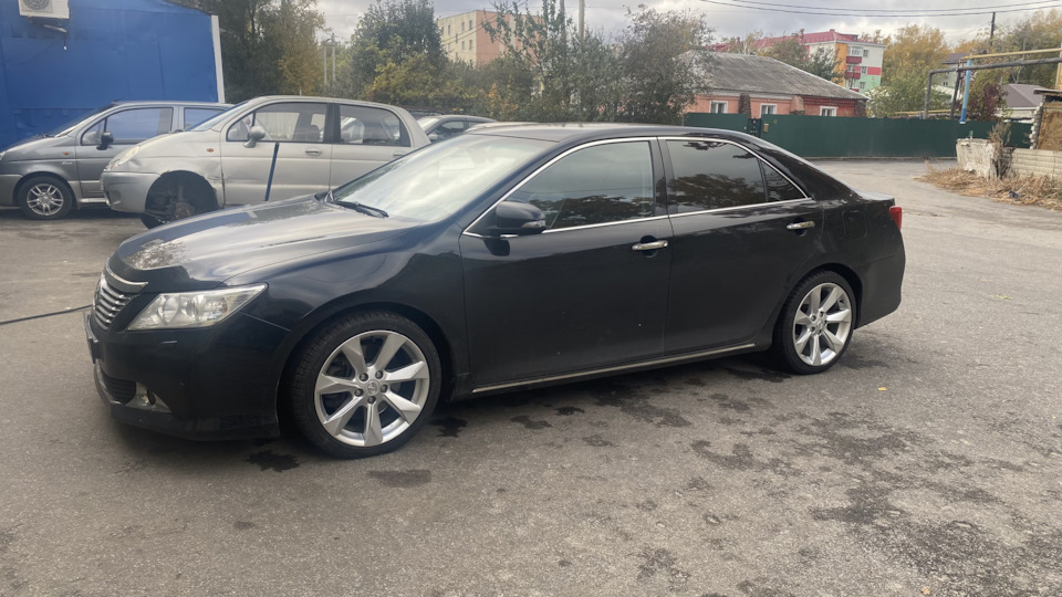 Спорный размер зимних шин — Toyota Camry (XV50), 3,5 л, 2014 года ...