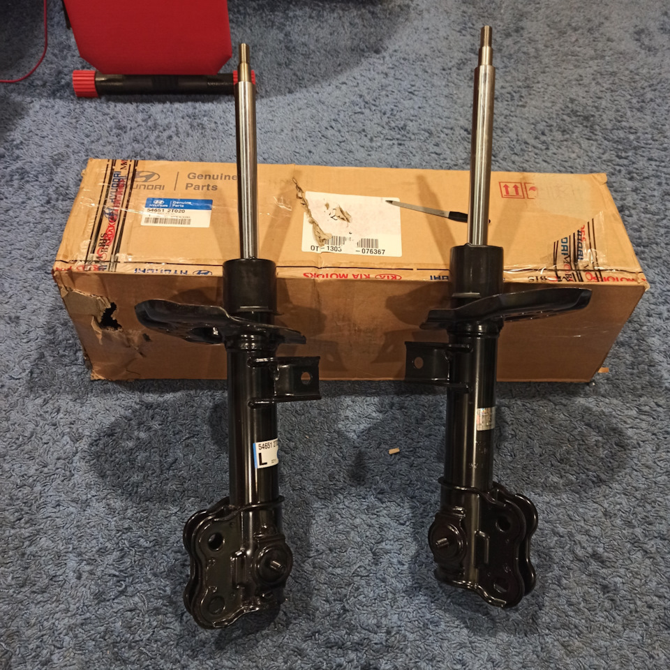 Новый комплект амортизаторов на sonata! — Hyundai Sonata VI (YF), 2,4 л ...