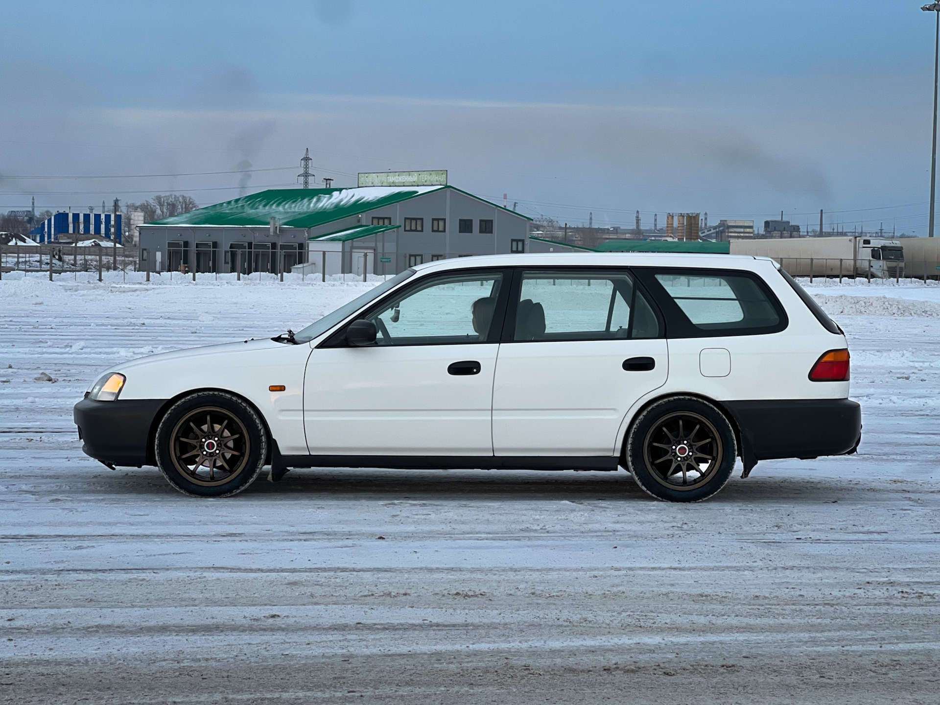 Перекрас дисков в мой любимый цвет:) — Honda Partner (1G), 1,6 л, 2000 ...