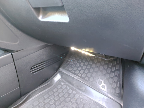 1434756 Зажим Ford | Запчасти на DRIVE2