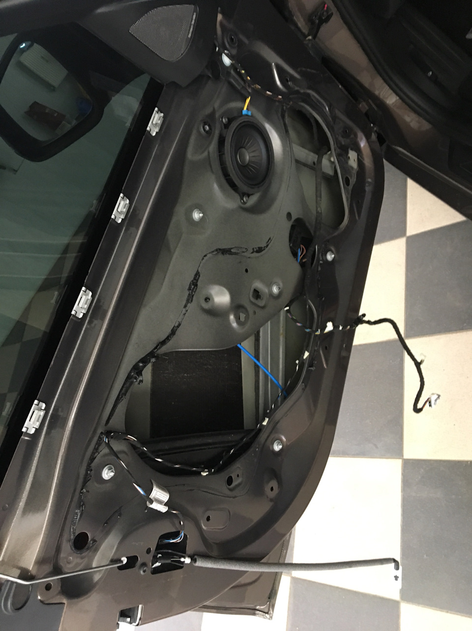 Bmw f30 Eton + шумка дверей — BMW 3 series (F30), 1,6 л, 2013 года ...