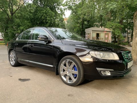 30766946 Молдинг передней правой двери S80 Volvo | Запчасти на DRIVE2