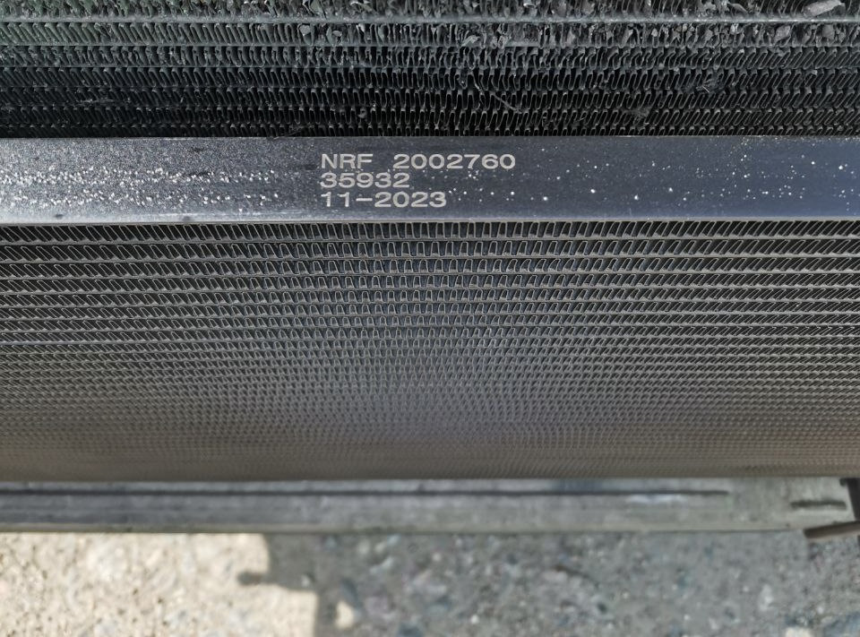 Замена радиатора кондиционера и сетка в бампер — Renault Megane III, 1 ...