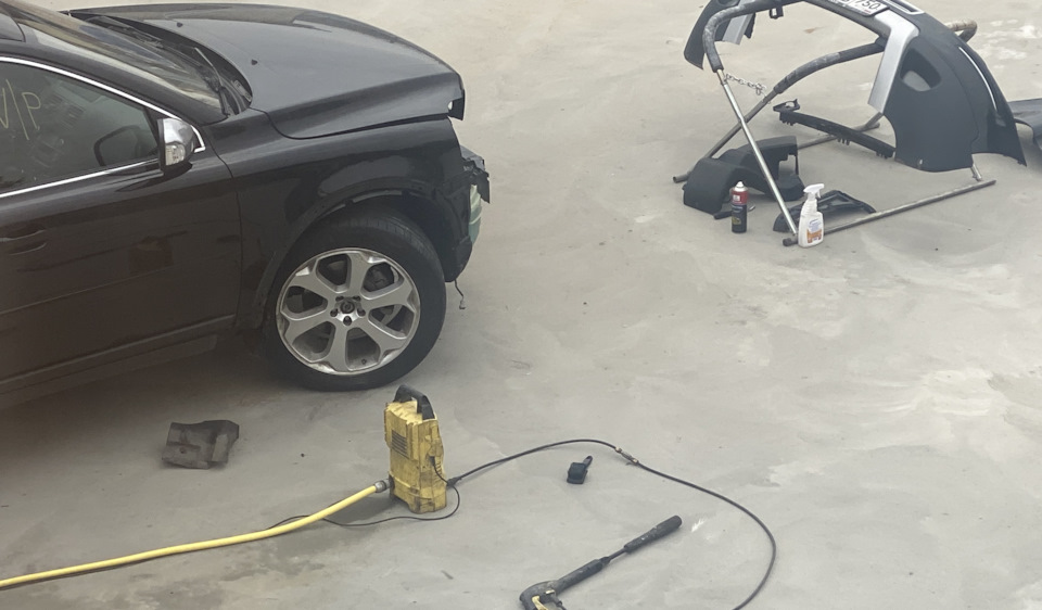Частная практика: Удаление ржавчины с Volvo XC90 путём замены деталей ...