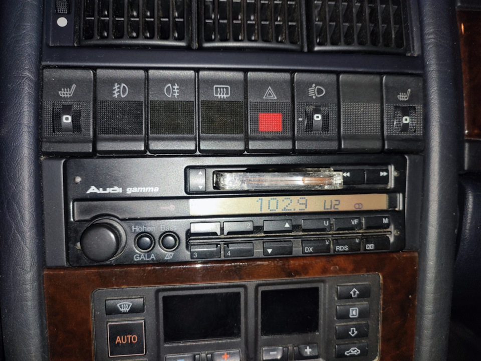 Штатная акустика Audi B4 (Часть 1) — Audi 80 (B4), 2 л, 1995 года ...