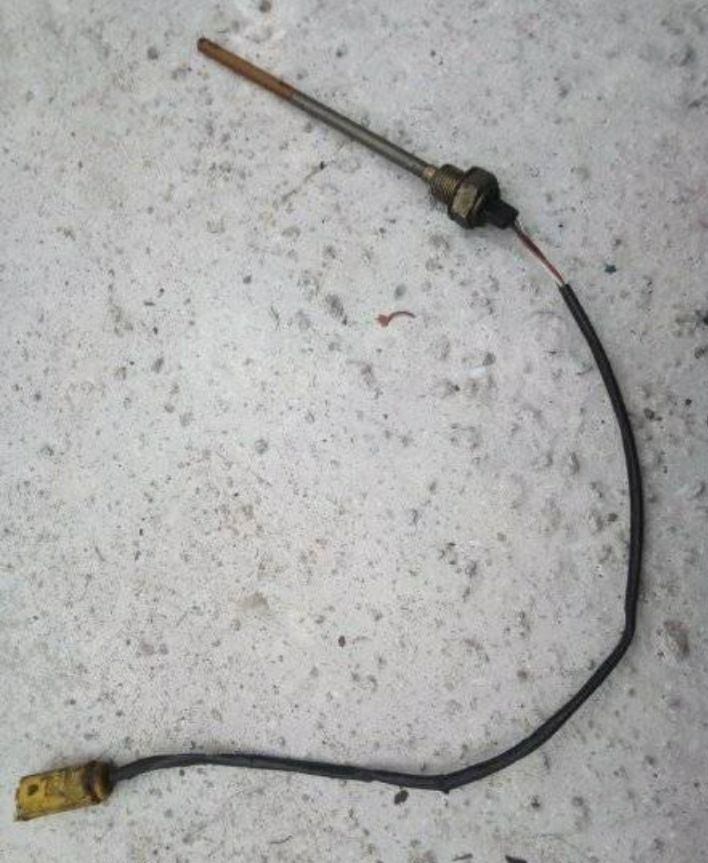 Установка датчика уровня масла — Peugeot Partner, 1,4 л, 2010 года ...