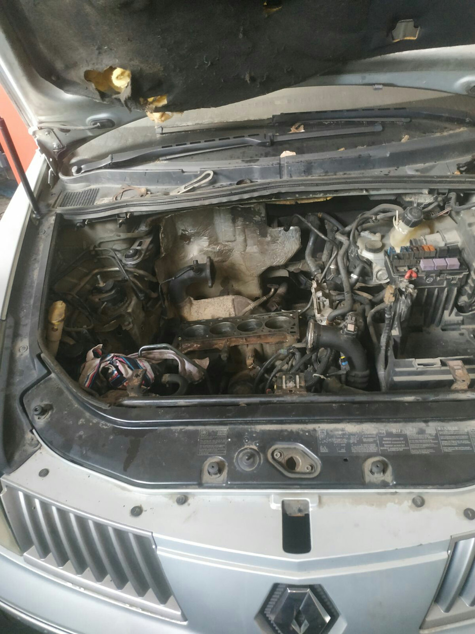 Первый выезд — Renault Vel Satis, 2 л, 2002 года | визит на сервис | DRIVE2