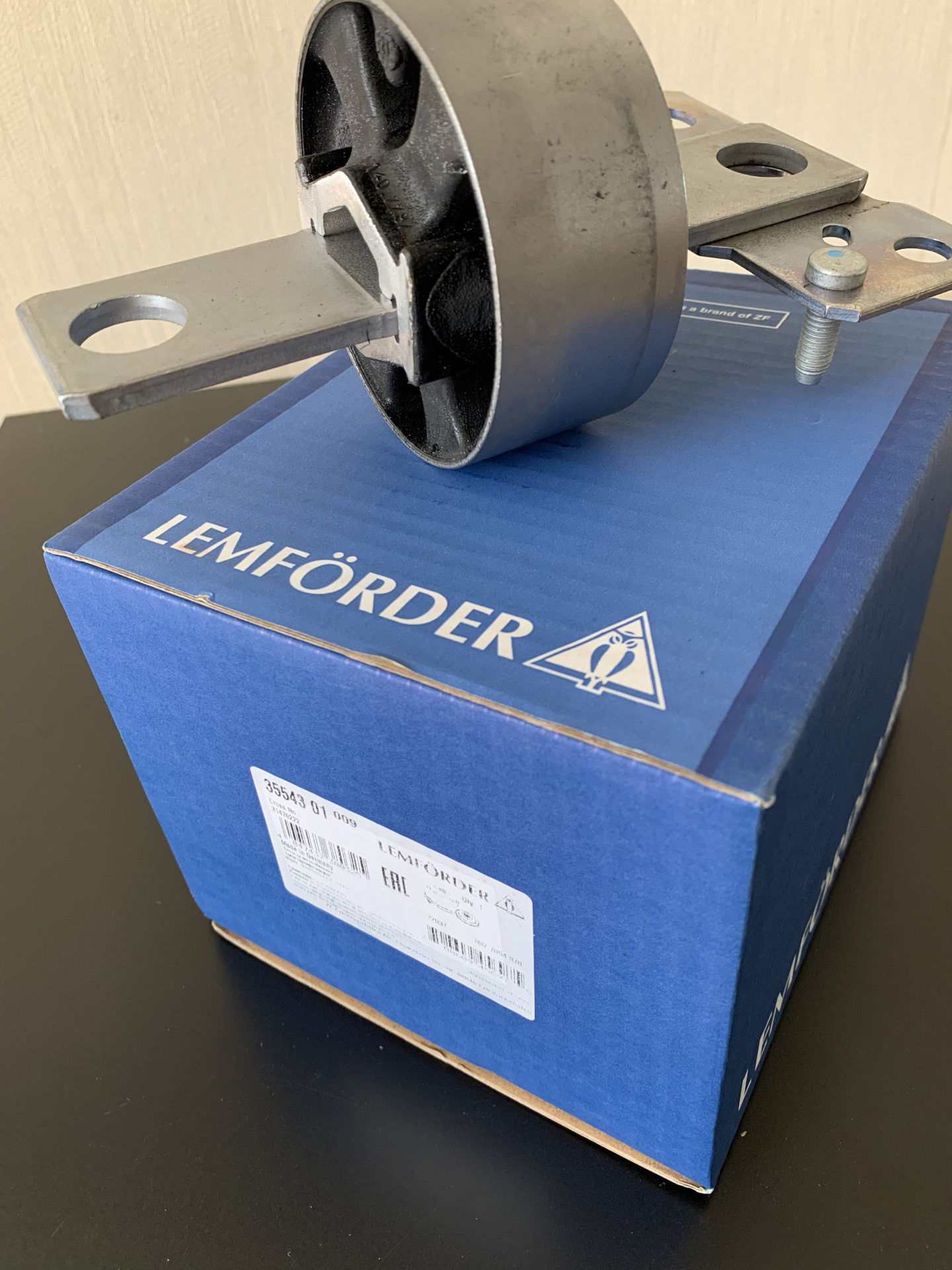 Замена сайлентблоков задних рычагов LEMFORDER — Volvo S80 (2G), 2,5 л ...