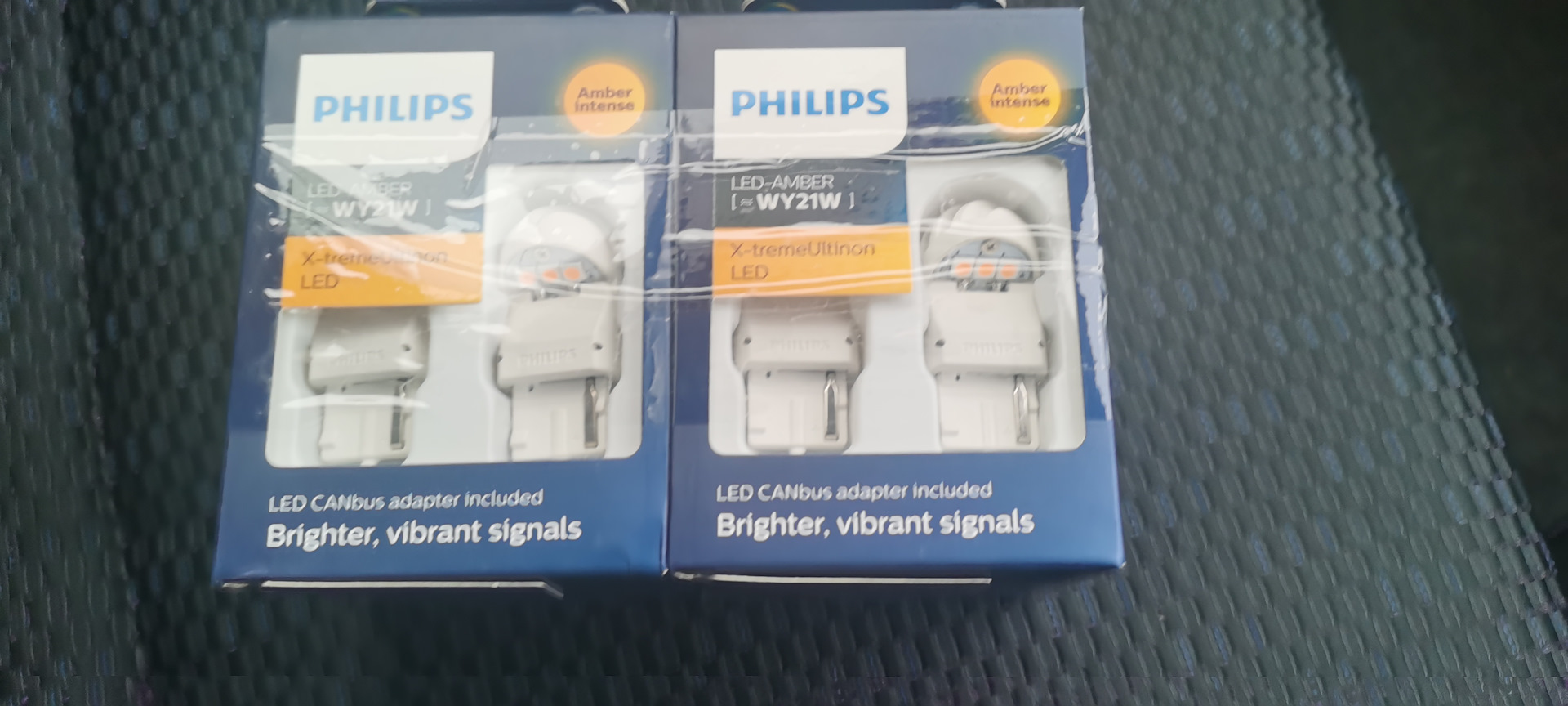 Лампы XTreme Ultinon Led Philips wy21w 11065xuaxm в поворотники ...