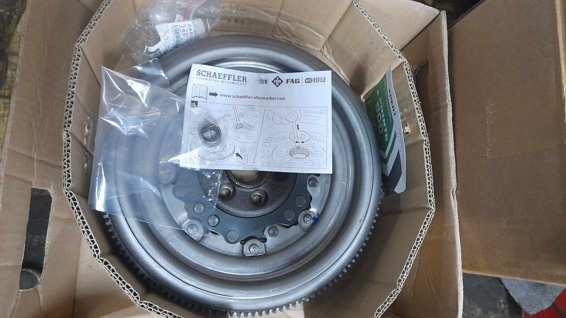 Замена МАХОВИКА и масла в DSG. — Volkswagen Caddy (3G), 1,9 л, 2008 ...