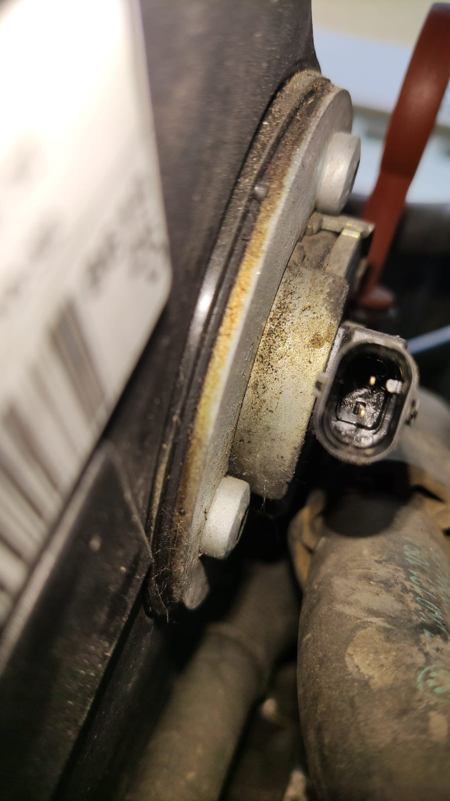 Замена электромагнитного клапана фаз грм — Skoda Superb Mk2, 1,8 л ...