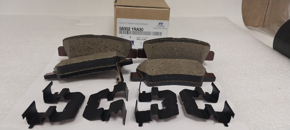 583021RA30 КОМПЛЕКТ ТОРМОЗНЫХ КОЛОДОК С НАКЛАДКАМИ (4ШТ) KIA HYUNDAI ...