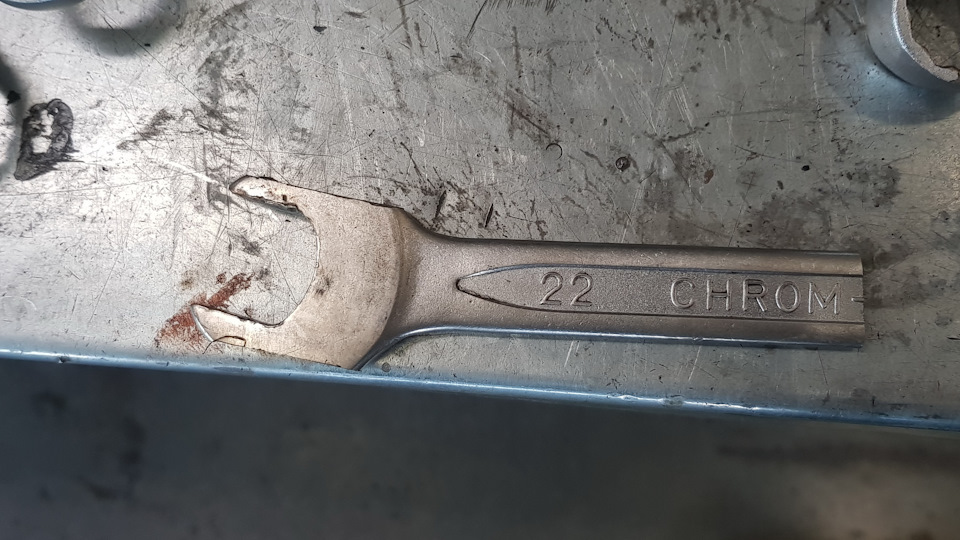 Замена передней лямбды после долгих мучений — Volvo XC90 (1G), 4,4 л ...