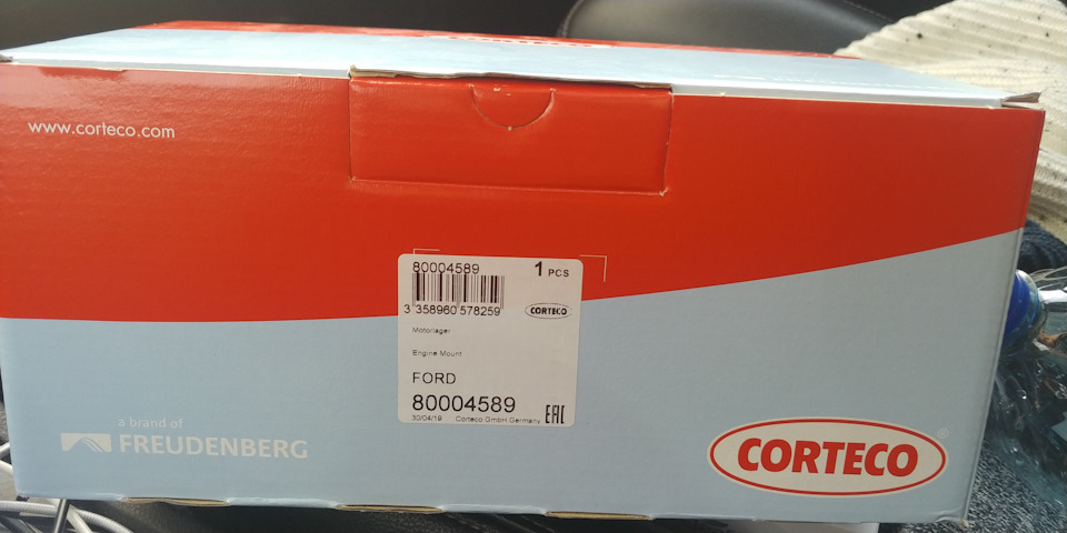 Подушка и прокладка клапанной — Ford Mondeo IV, 2,3 л, 2008 года ...