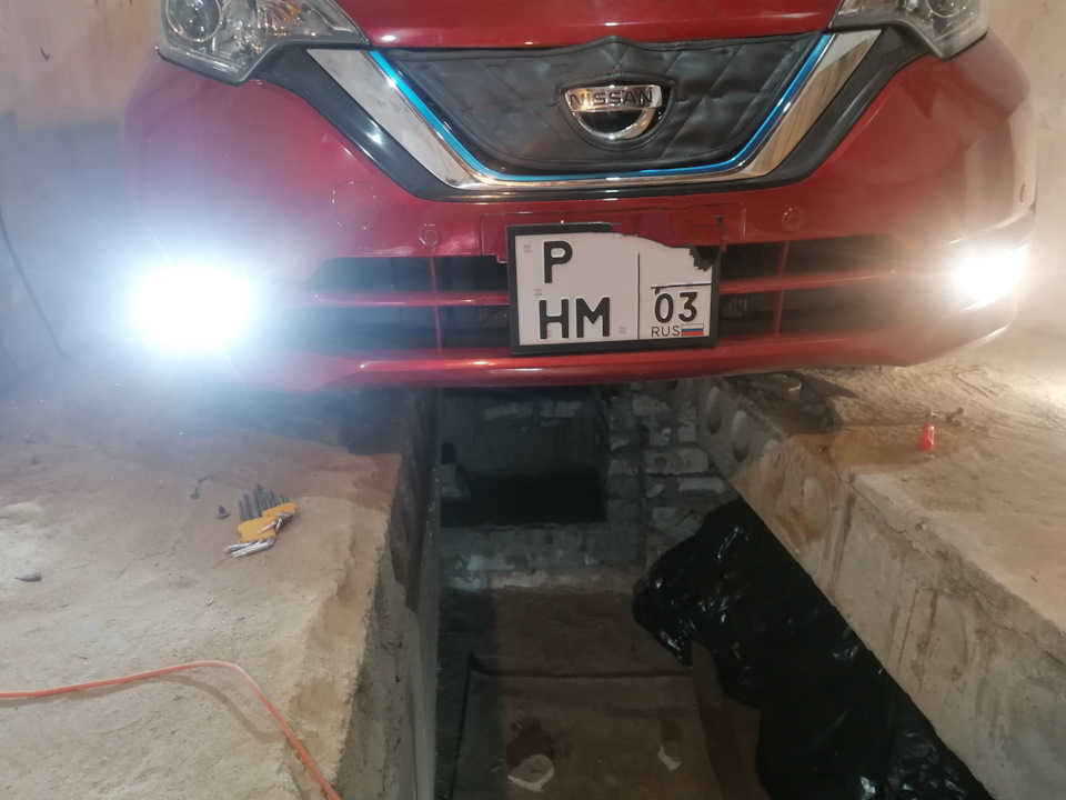 LED ПТФ и накладка на задний бампер — Nissan Note e-Power, 1,2 л, 2018 ...