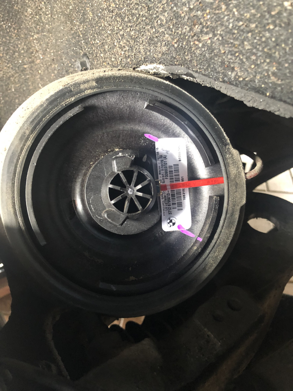 37126795013 Пневматическая рессора Зд BMW | Запчасти на DRIVE2