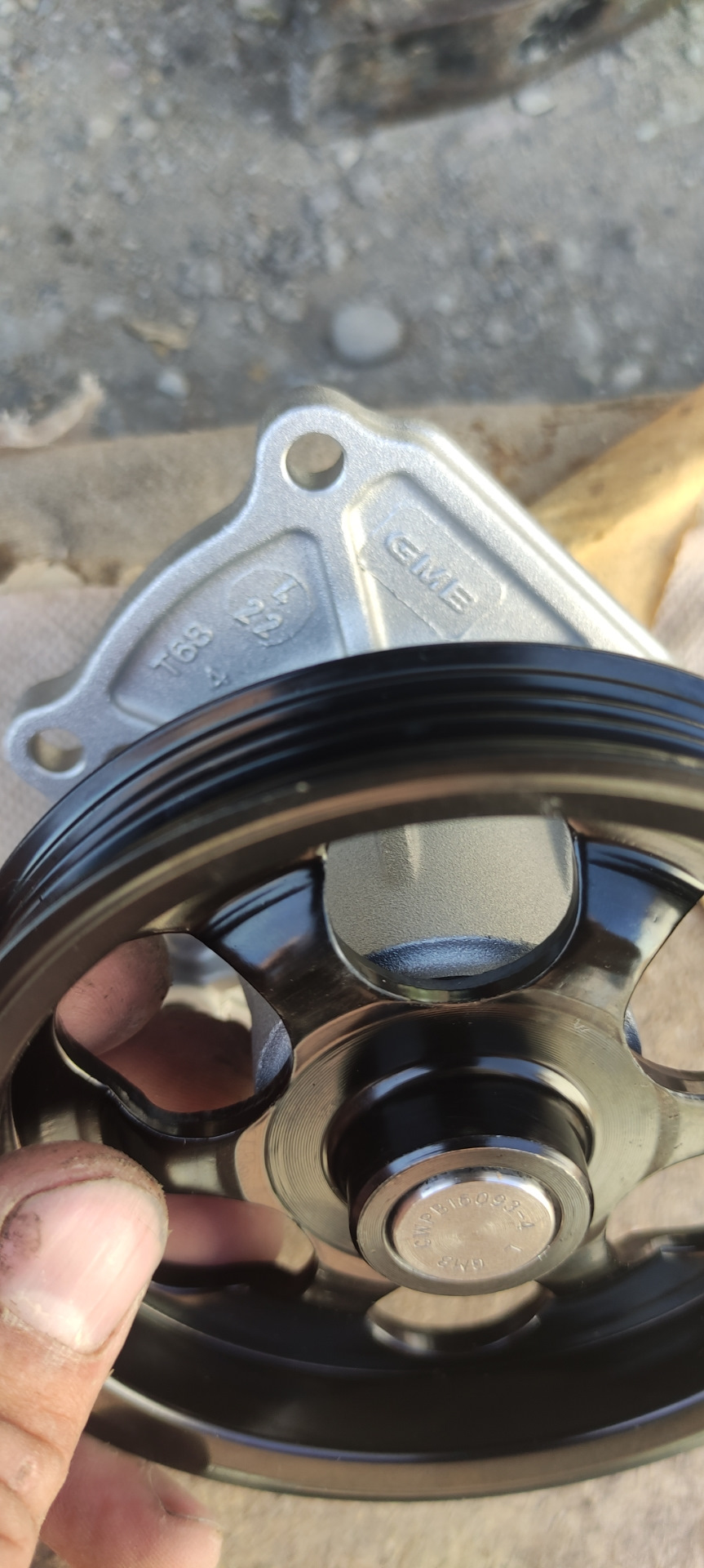 Замена помпы и термостата — Toyota Corolla (110), 1,3 л, 1999 года ...