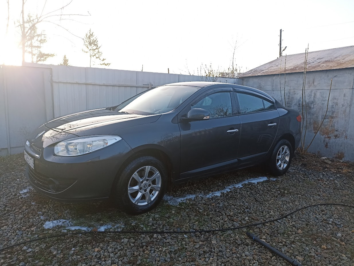 Расчехлил автомойку. Резина, диски — Renault Fluence, 1,6 л, 2011 года | просто так | DRIVE2