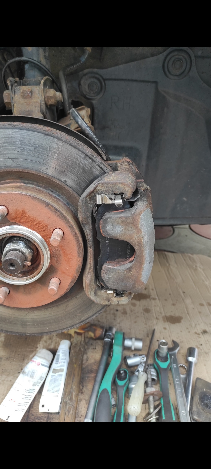Замена стойки стабилизатора — Nissan Teana (J32), 2,5 л, 2012 года ...