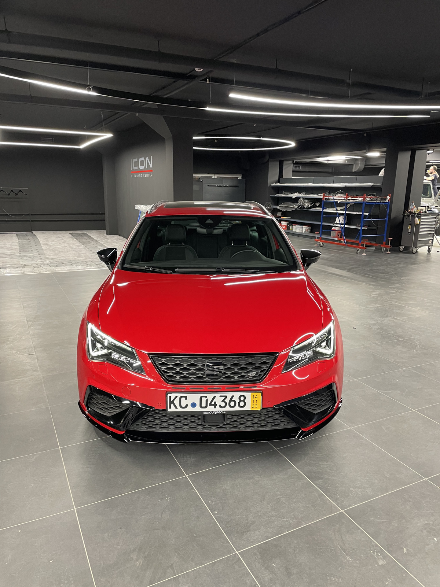 Передняя часть Cupra R — SEAT Leon Cupra (Mk III), 2 л, 2020 года ...