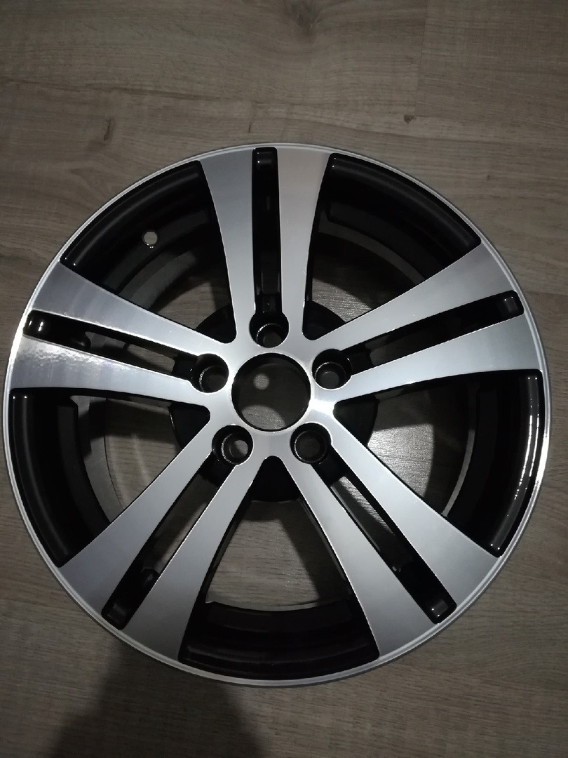 купил диски — Volkswagen Polo Sedan, 1,6 л, 2018 года | колёсные диски ...