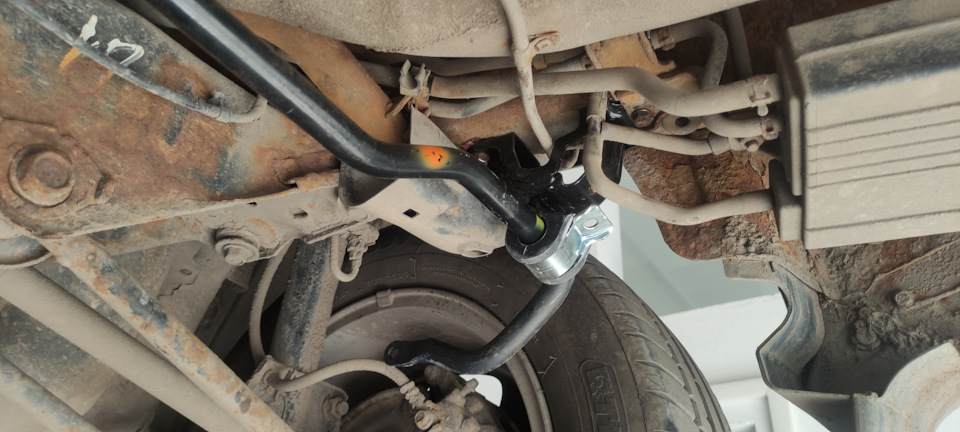 Замена стабилизатора на "ТОЛСТЫЙ" 20мм — Subaru Forester (SG), 2 л ...