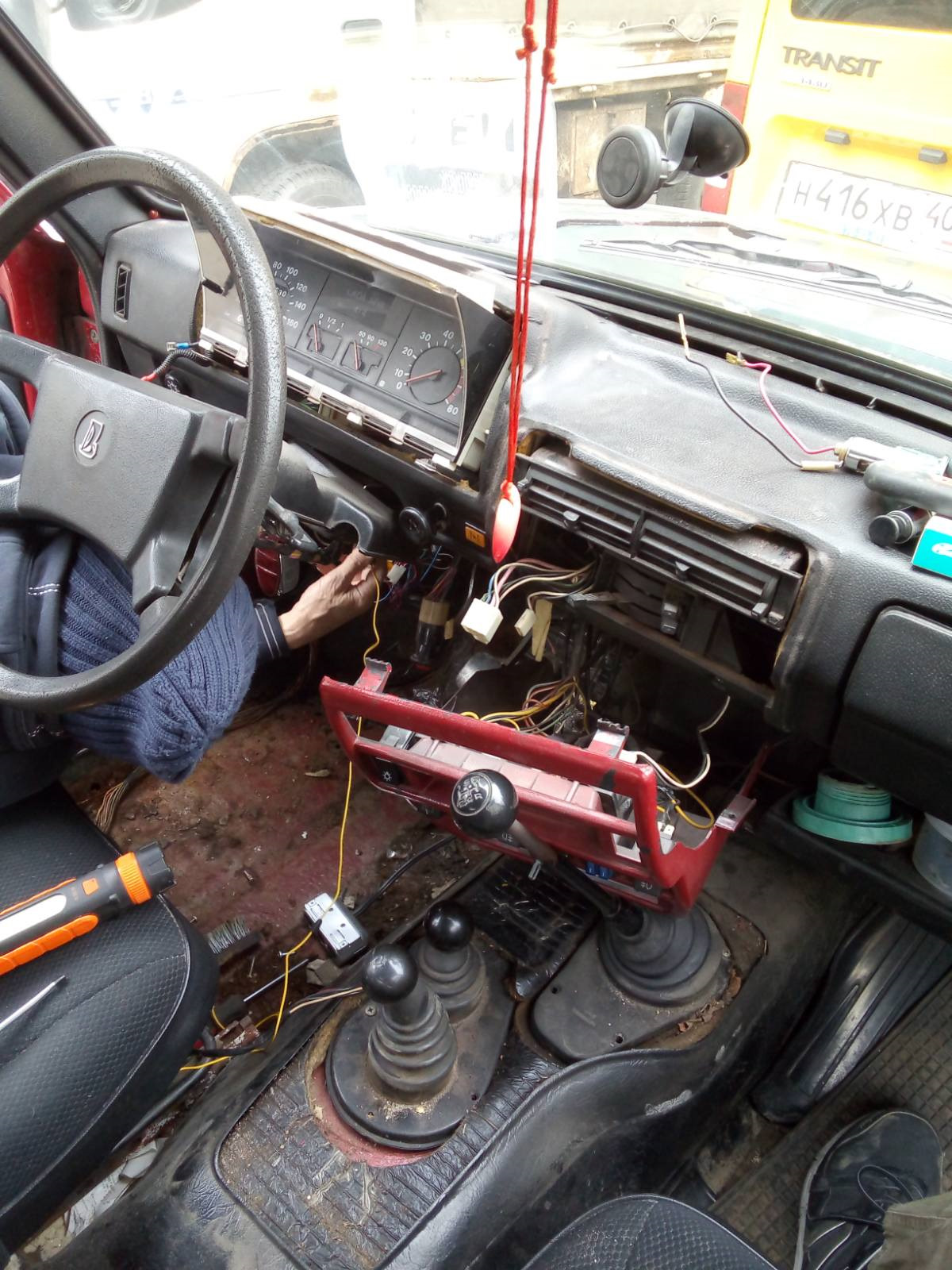 Полезная вещь-SilverStone F1 HYBRID S-BOT PRO — Lada 4x4 3D, 1,7 л ...
