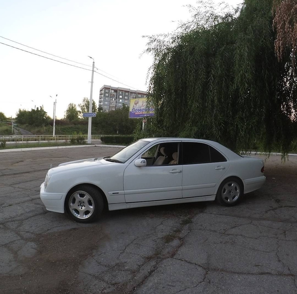 Тапочки мечты. OZ Opera II — Mercedes-Benz E-class (W210), 2,2 л, 2000 ...
