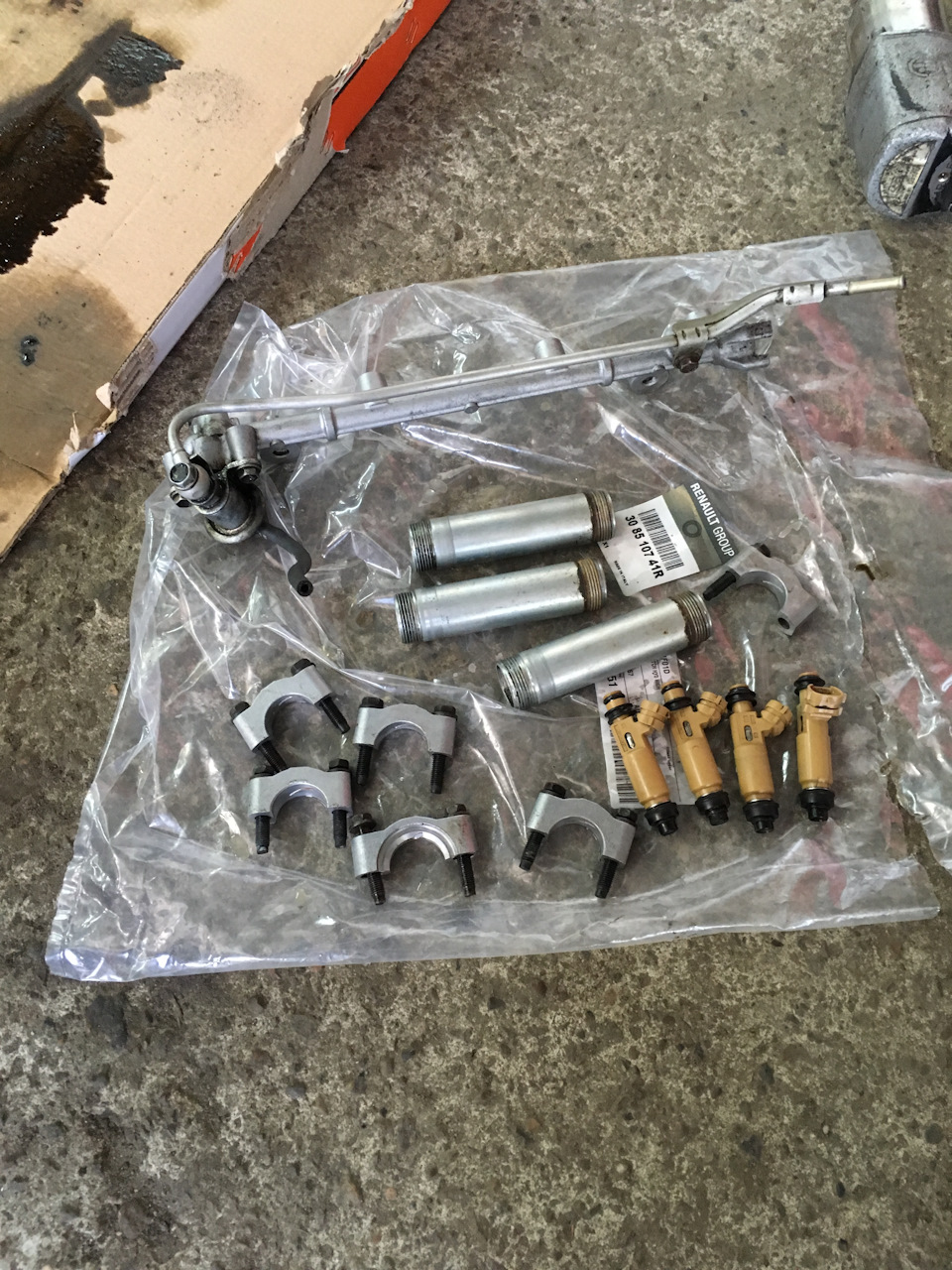 308510741R Трубопровод привода сцепления RENAULT | Запчасти на DRIVE2