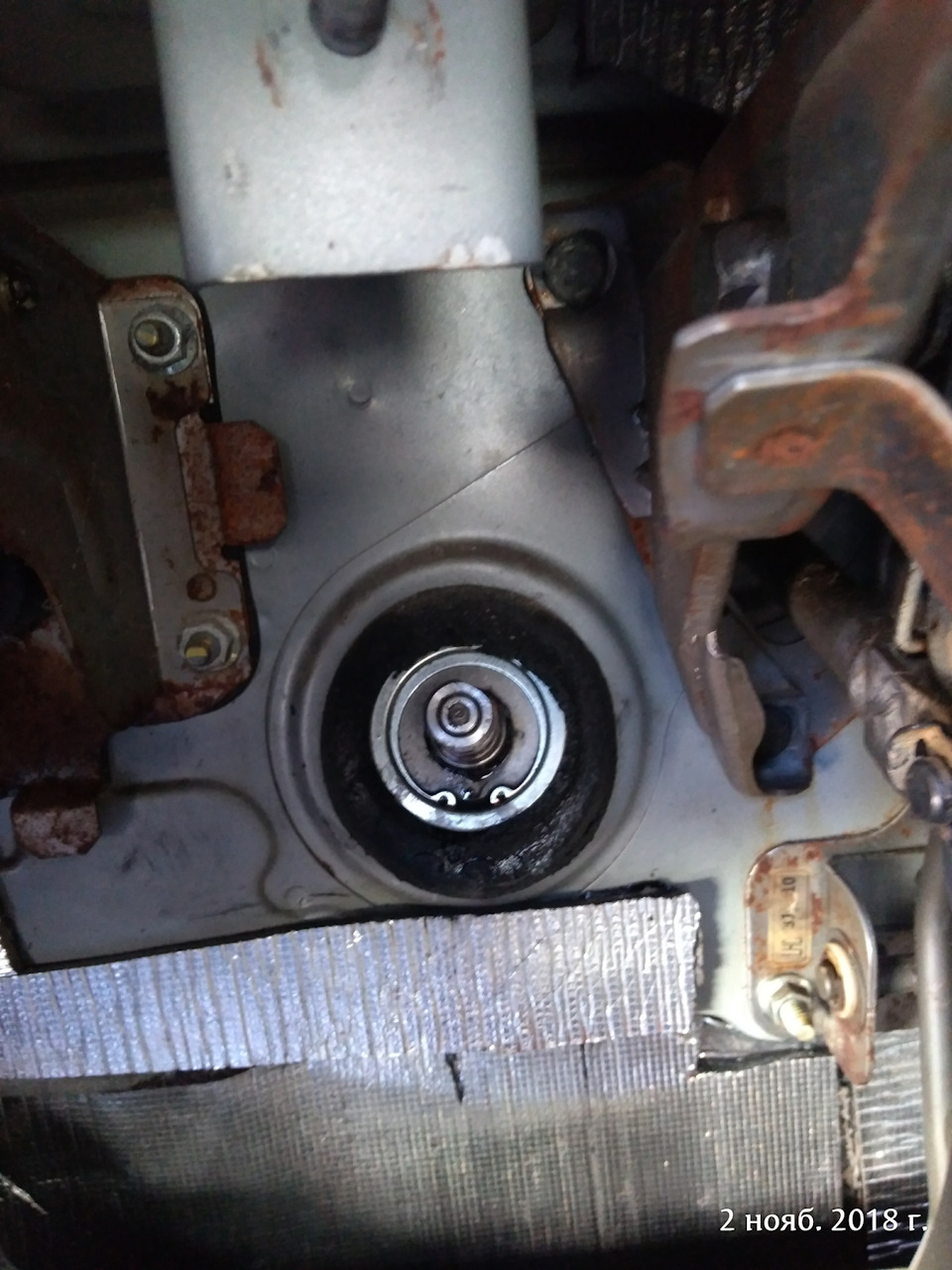 Замена сальника рулевой — Chevrolet Lanos, 1,5 л, 2008 года | своими ...