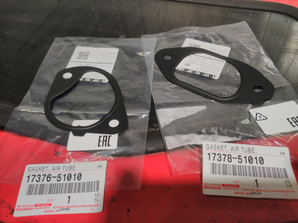 Замена передних тормозных дисков, колодок Toyota Land Cruiser 200 ...