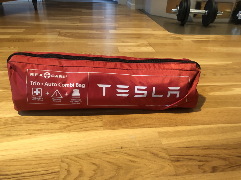 ⛑ Оригинальная аптечка Tesla. First aid kit ⛑ — Tesla Model S, 2016 ...
