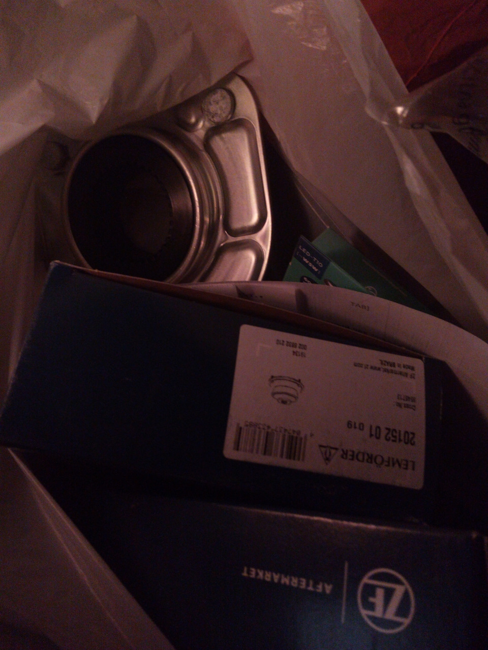 Запчасти для передней подвески — Volvo S60 (1G), 2,4 л, 2006 года ...