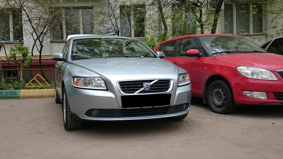 Volvo S40 (2G) 1.6 бензиновый 2008 | Серебристый металлик на DRIVE2